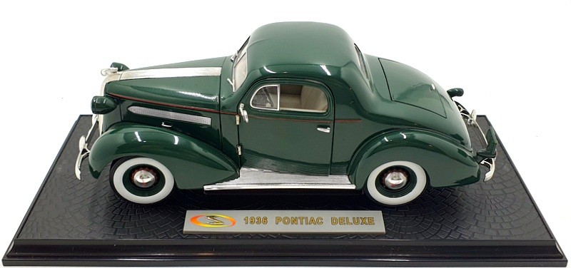 Fairfield Mint 1/18 Scale Diecast 18106 - 1936 Pontiac Deluxe - Green ...