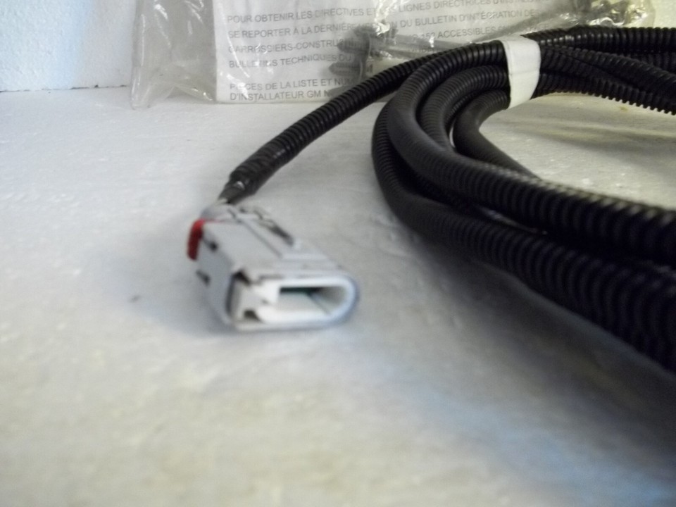 Genuine GM 2020-2021 Silverado / Sierra Rearview Camera Wiring Harness ...