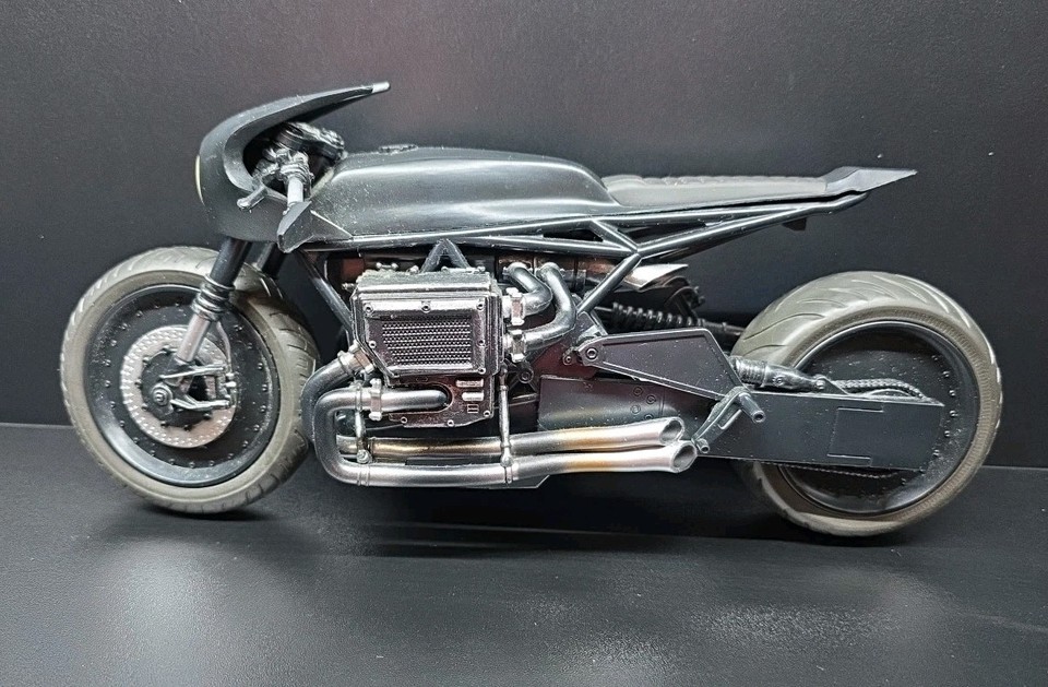 McFarlane Toys DC Multiverse The Batman Batcycle Motorcycle Figure ...
