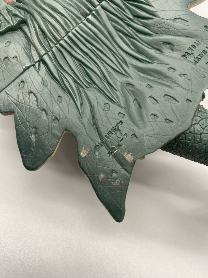 Scylla Ultra Monster Series Ultraman Gaia 1999 Bandai Kaiju Figure US ...