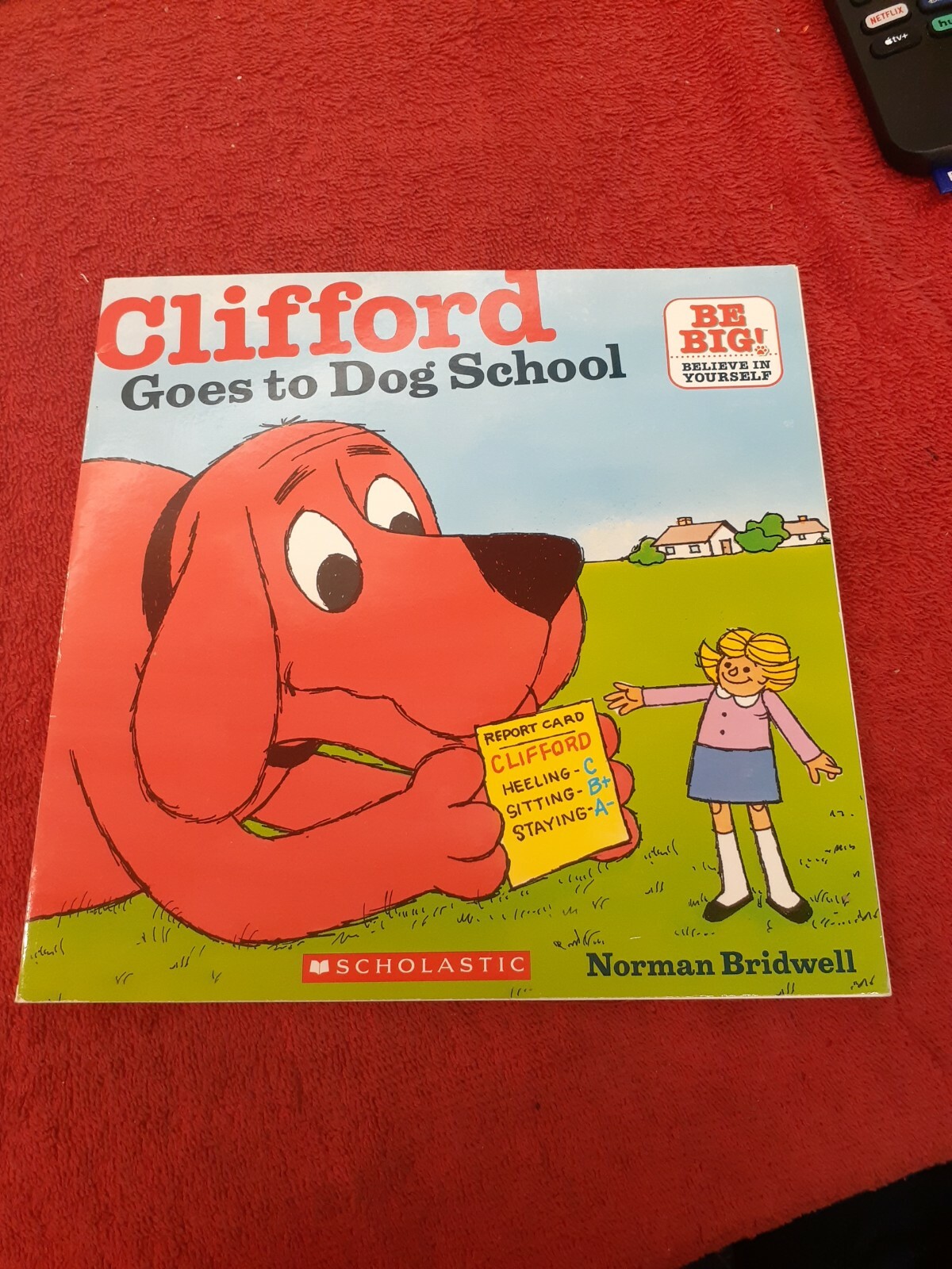 Clifford Goes to Dog School Paperback Norman Bridwell 9780545215770| eBay