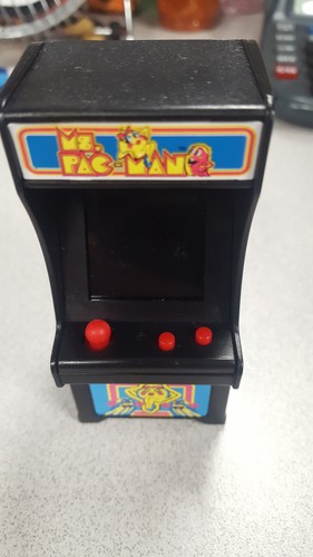Pocket Size Multi Level Miniature Ms. Pac Man Mini Machine Games for ...