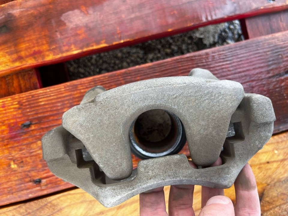 16-24 MINI COOPER CLUBMAN F54 FRONT LEFT BRAKE CALIPER 6860263 | eBay