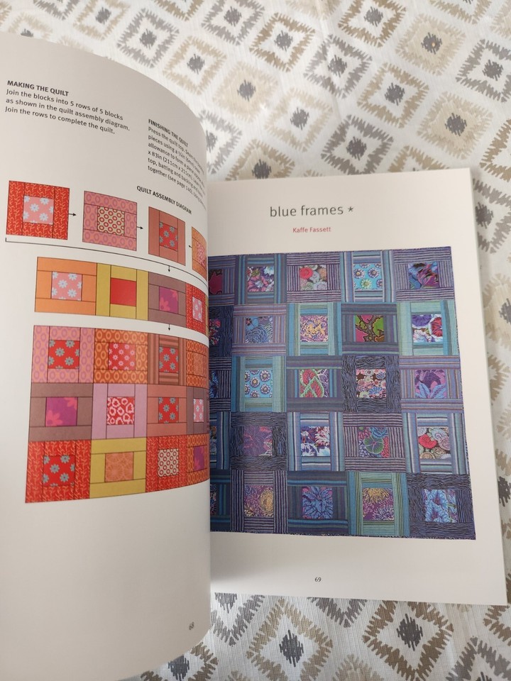 Kaffe Quilts Again: 20 Favorite Quilts in Colorways from Rowan By Kaffe ...