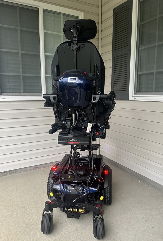 QUANTUM EDGE 3 ILEVEL WHEELCHAIR POWER TILT,RECLINE,LEGS AND 12" LIFT ...