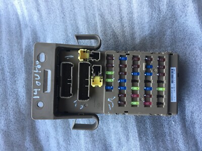 2010-2014 Subaru Outback 2.5L Under Dash Cabin Fuse Relay Box OEM | eBay