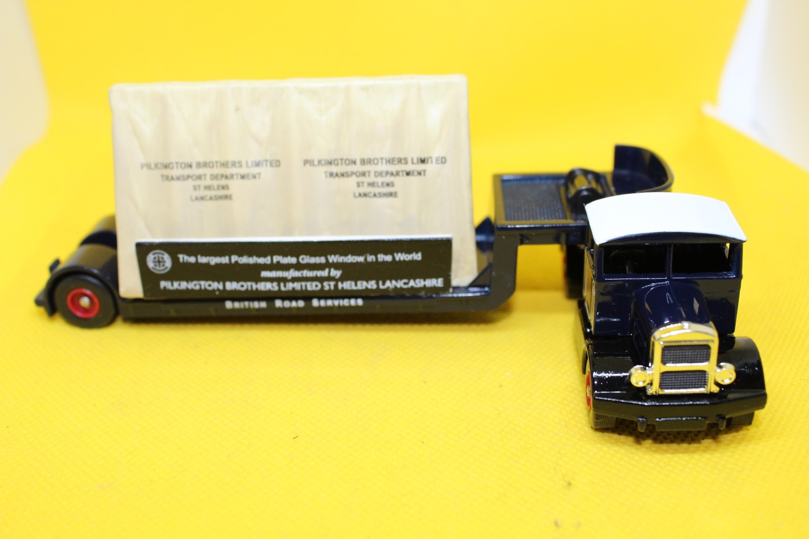 Lledo Trackside Scammell Tractor and Artic Low Loader and Glass Load ...