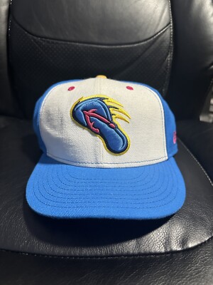 San Antonio Missions Flying Chanclas Hat Cap Fitted 7 1/8 White New Era ...