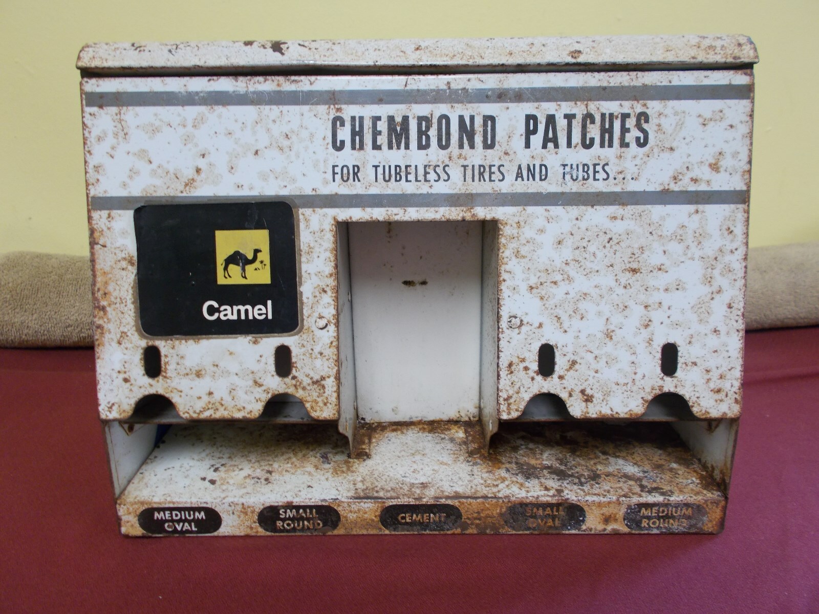 VINTAGE CAMEL TIRE PATCH CABINET GAS SERVICE STATION ADVERTIZING SIGN ...