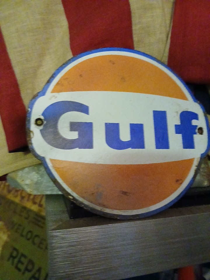 VINTAGE GULF OIL PORCELAIN METAL SIGN GAS SERVICE STATION PETROLIANA ...