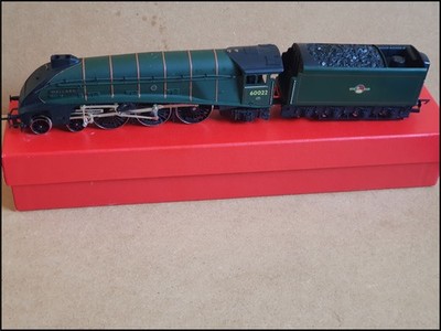 HORNBY 00 GAUGE MALLARD 60022 Tender Drive Green 4-6-2 Steam Loco Train ...