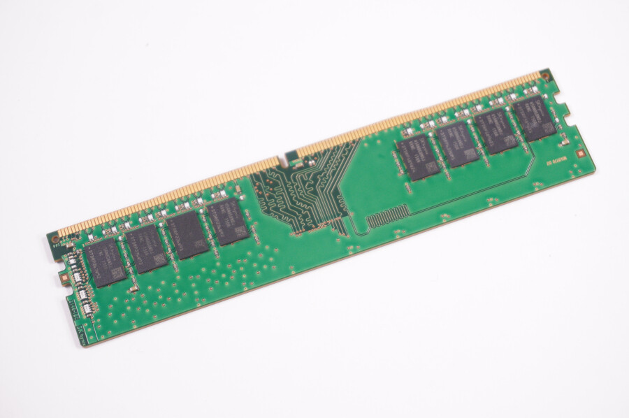 M378A1G44BB0-CWE Samsung 8GB PC4-3200AA 3200Mhz DDR4 DIMM Memory for ...