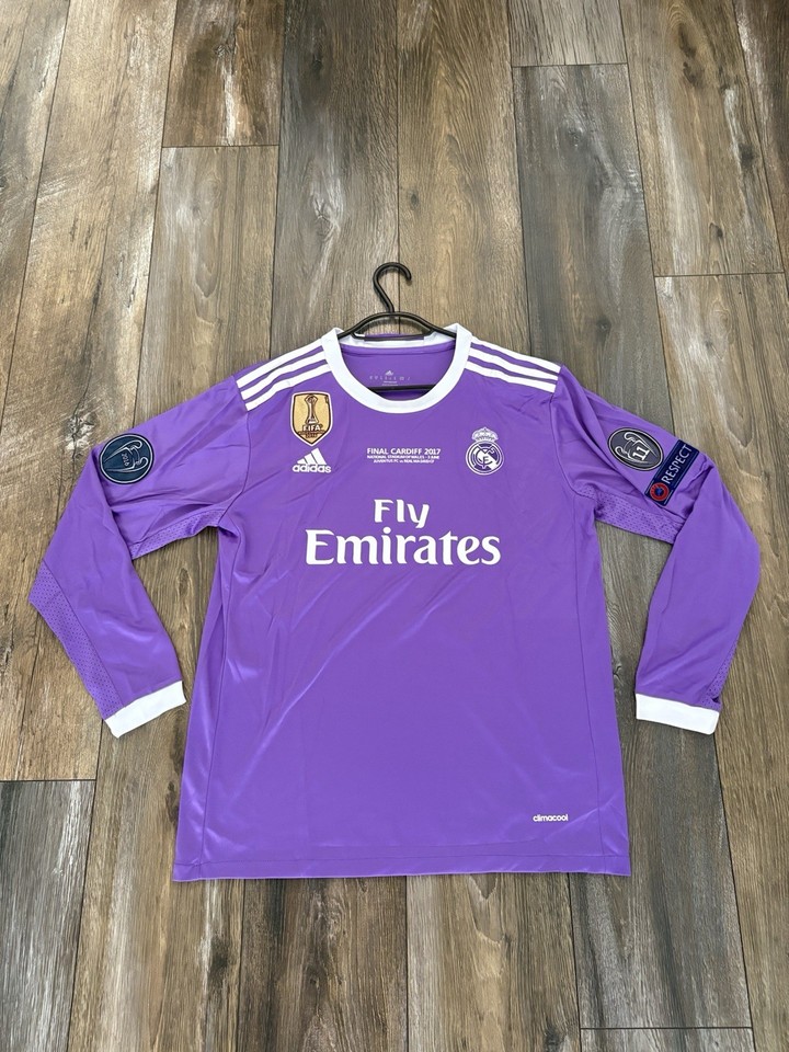 Cristiano Ronaldo Real Madrid 16/17 Away Kit Purple, Size L Champions ...
