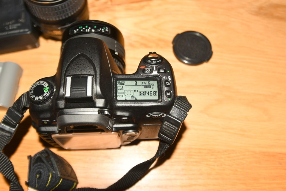 Nikon D80 DSLR Camera with Nikon DX 18–55mm + 35-70 Good order , Only ...