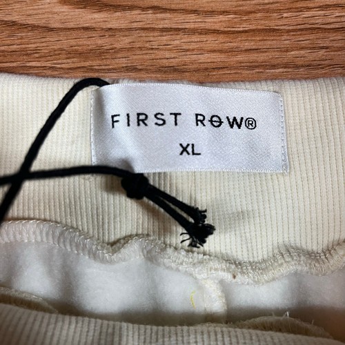 First Row Graphic Patch Fleece Shorts Cream Men’s Sz XL New | eBay