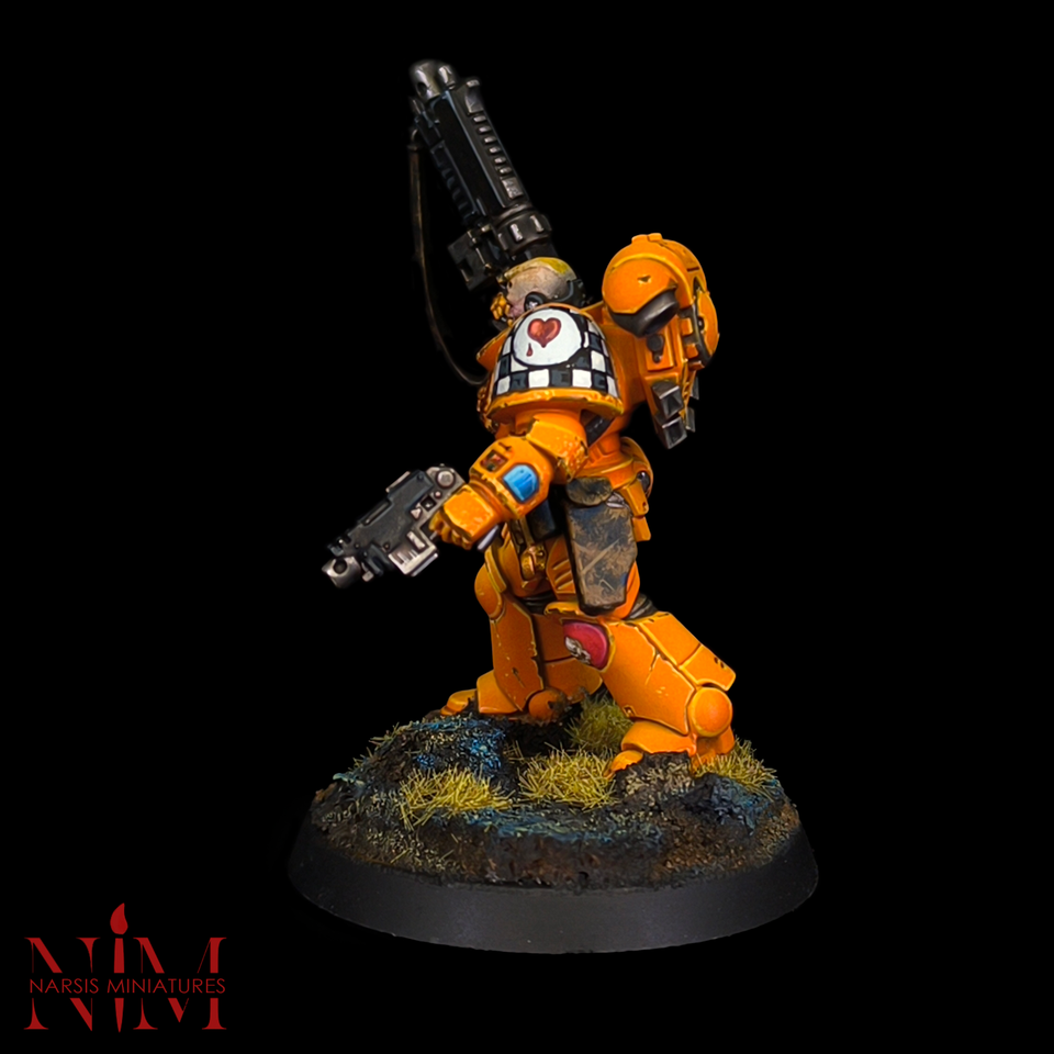 Warhammer 40k Lamenters lieutenant with auto bolt rifle and bolt pistol ...