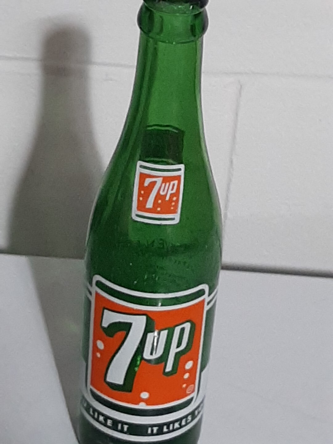 Vintage 7up 10 FL. OZ. Green Bottle "You Like It-It Likes You" Fresh Up w/ 7Up | eBay