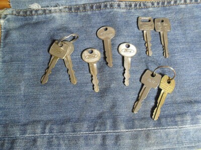 Vintage Classic Automotive Ford keys Lot Of 9 One Western Auto Car ...