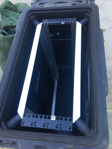 SKB 24" DEEP 4U SHOCK MOUNT RACK CAS fits DELL, COMPAQ SERVERS, AMP | eBay