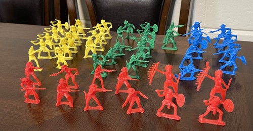 Lot Of 50+ Plastic Cowboys & Indians Figures 2” Red Green Yellow Blue ...