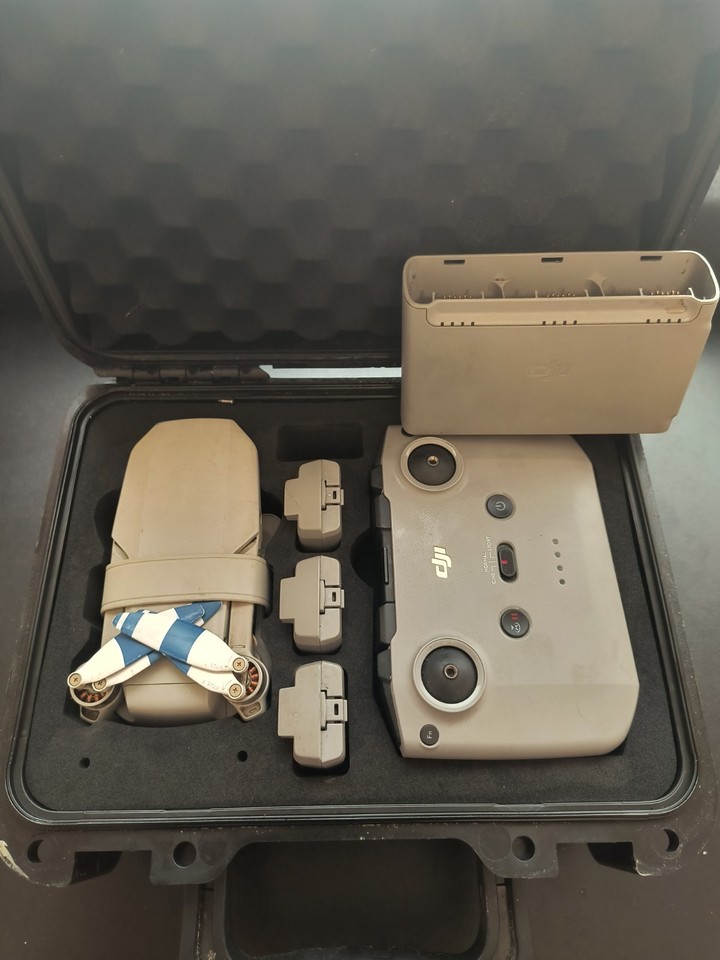 DJI Mini 2 Ready to Fly Drone 249g with Controller and Batteries | eBay