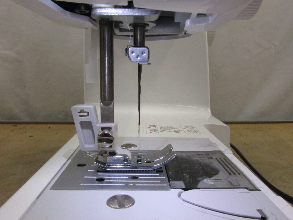 Brother LX3817 17-Stitch Full-size Sewing Machine - (LX3817 ...