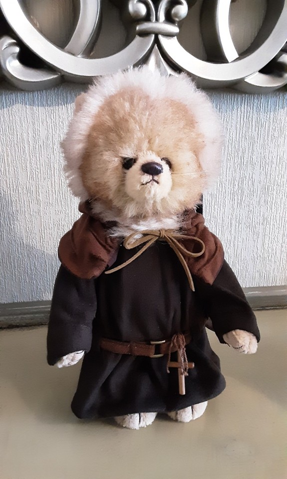 Charlie Bears FRIAR TUCK,ROBIN HOOD,TAGS,MOHAIR,LTD ED/RTD,2019 ...