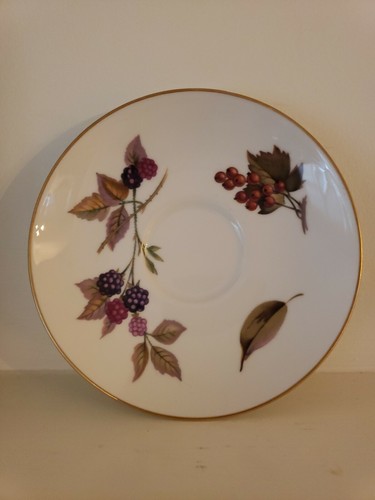 Royal Worcester Evesham Saucer with Gold Rim and Fruits Design - No ...