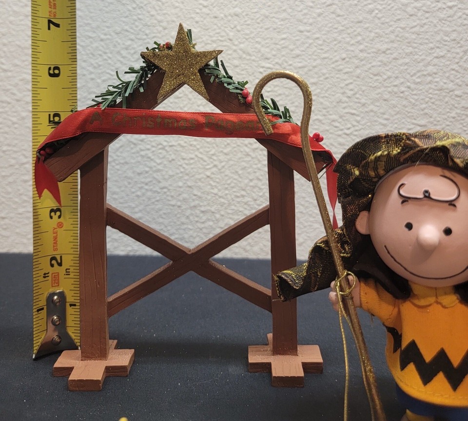 Snoopy Peanuts Christmas Pageant Dept 56 Figurines Set Nativity New ...