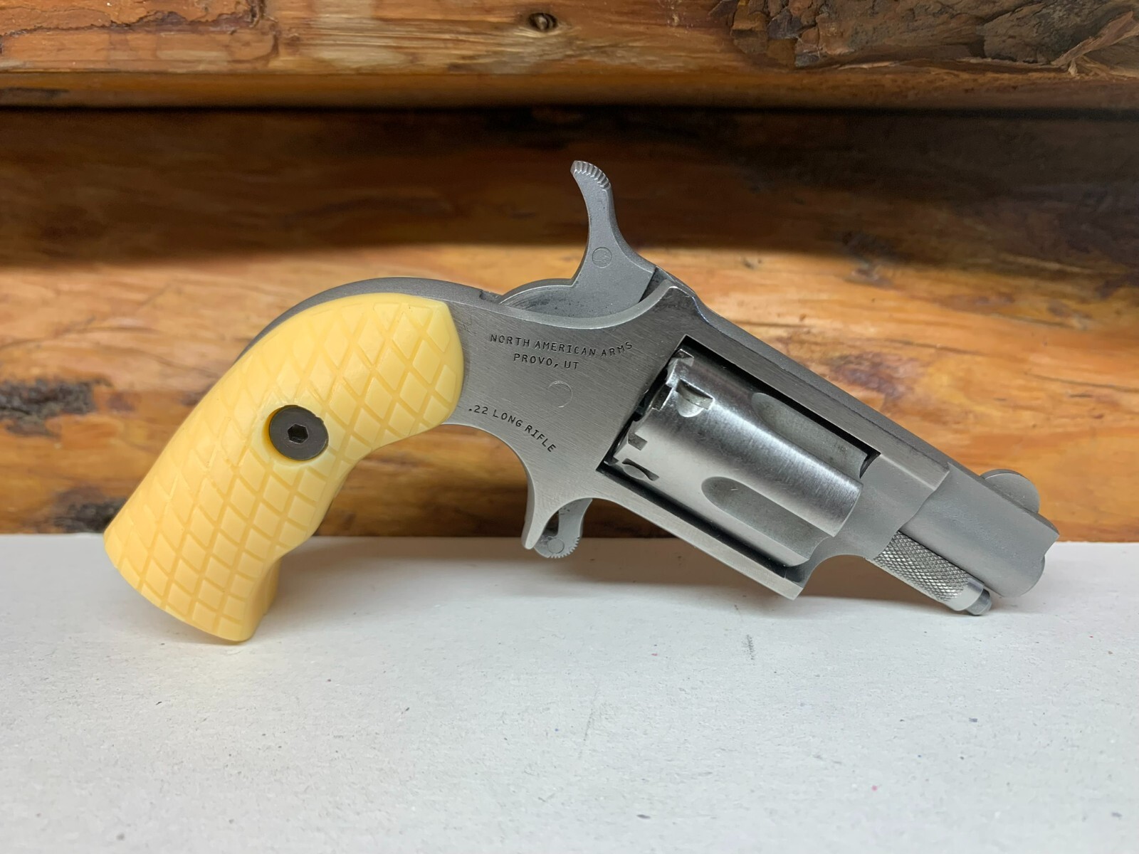 DIAMOND HATCHED STYLE II NAA 22 LONG RIFLE EXTENDED GRIP, NORTH ...