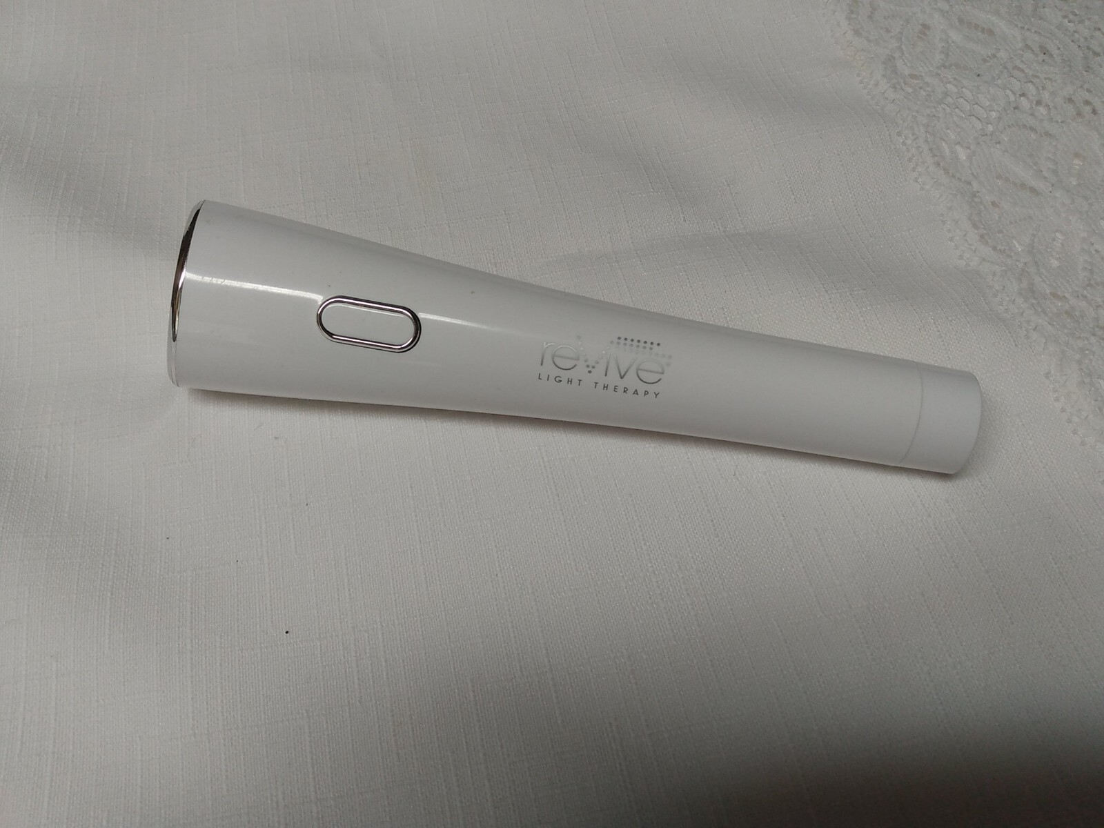 Glo by reVive Light Therapy Portable LED Anti-Aging Wrinkle Treatment ...