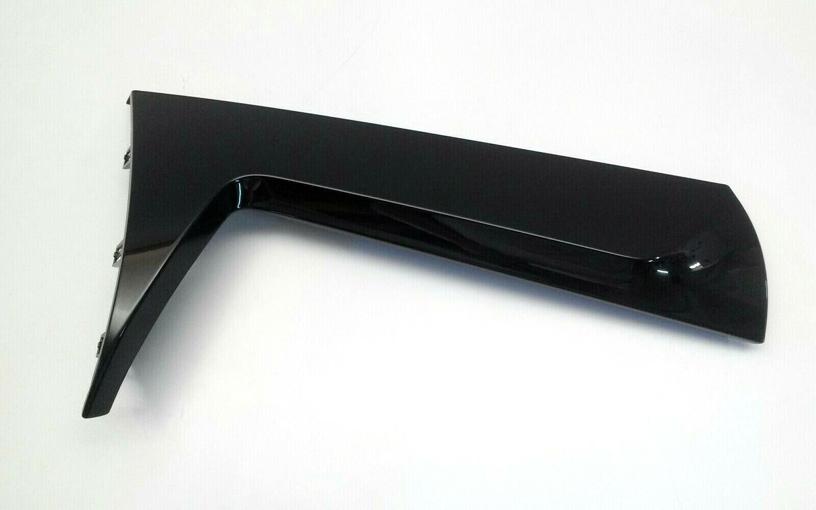 2018-2019 Chevy Traverse applique right rear liftgate reveal OEM ...