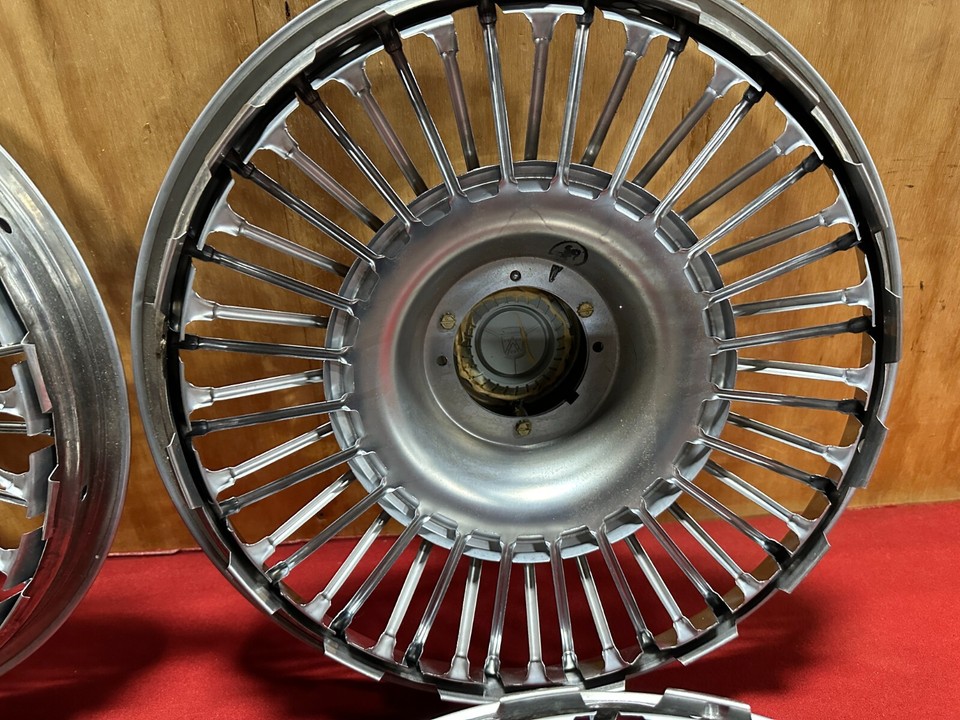 NOS 1964 Ford Galaxie Wire Spoke Spinner Hubcaps C4AZ-1130-A FoMoCo 64 ...