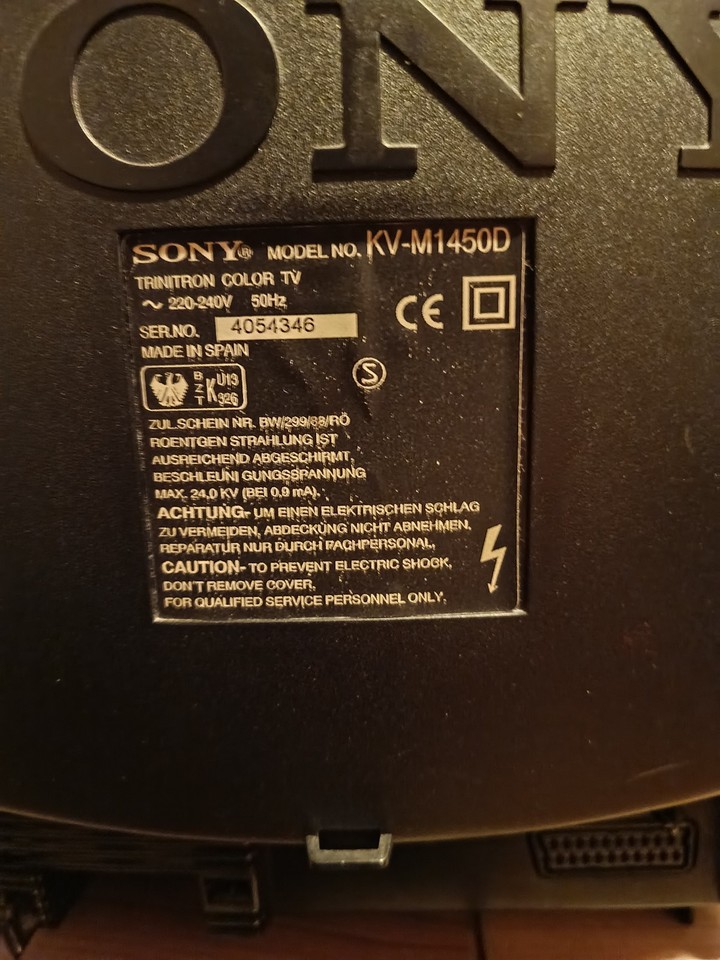 Sony Trinitron 14" TV Fernseher Retro Gaming KV-M1450D | eBay
