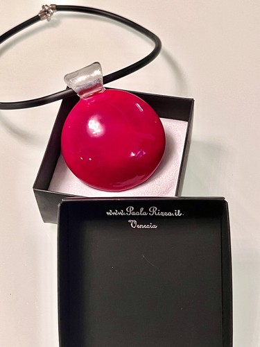 PAOLA RIZZO*VENETIAN RED MURANO GLASS 2.5” DISC NECKLACE ON 17”RUBBER ...