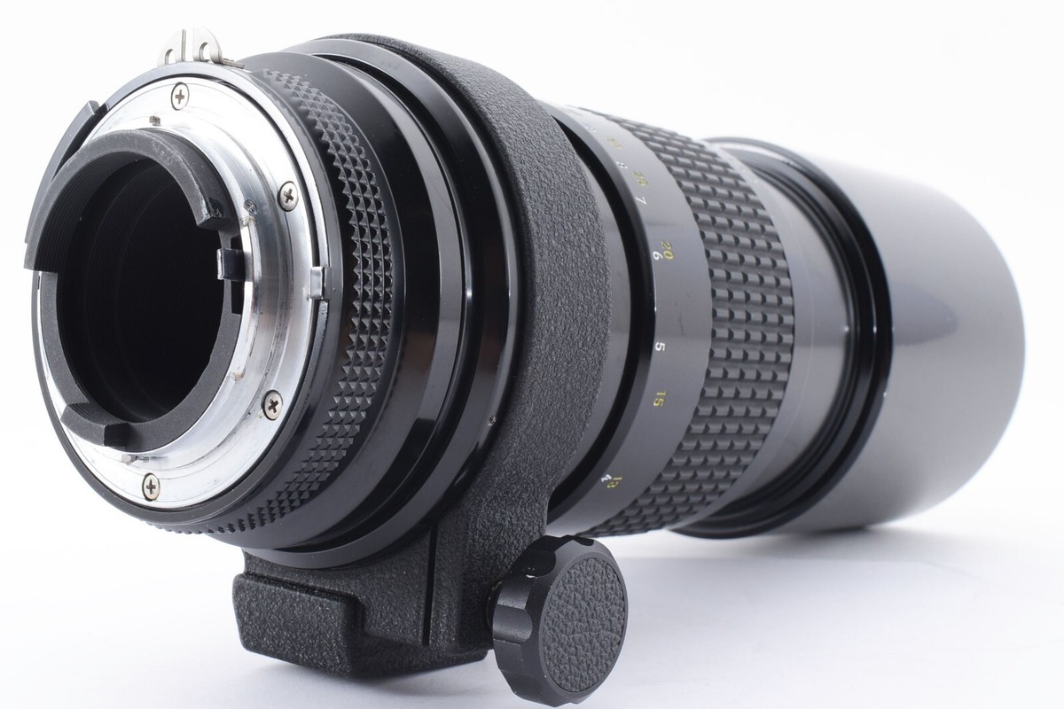Nikon AI Nikkor 300mm f/4.5 MF Telephoto Lens Nikon AI Nikkor 300mm f/4.5 MF Telephoto Lens