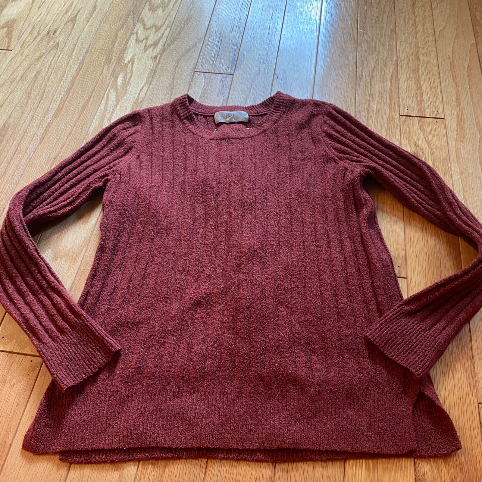 NWOT Pinque women's maroon pullover sweater with criss cross back size ...