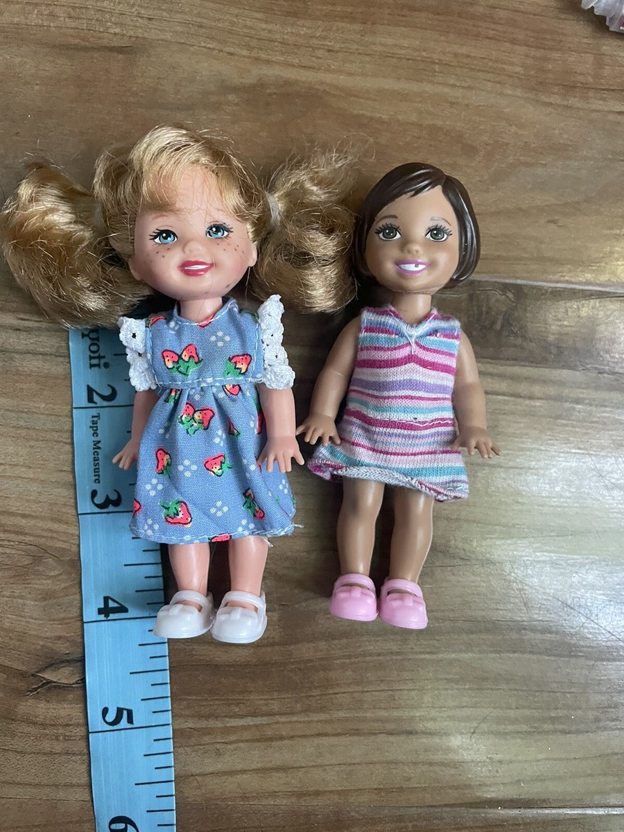 Barbie Annabelle And Isabelle Go To School
