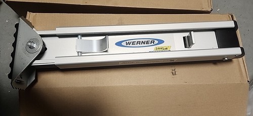 Werner LEVELOK QUICK CONNECT LADDER LEG LEVELER | eBay