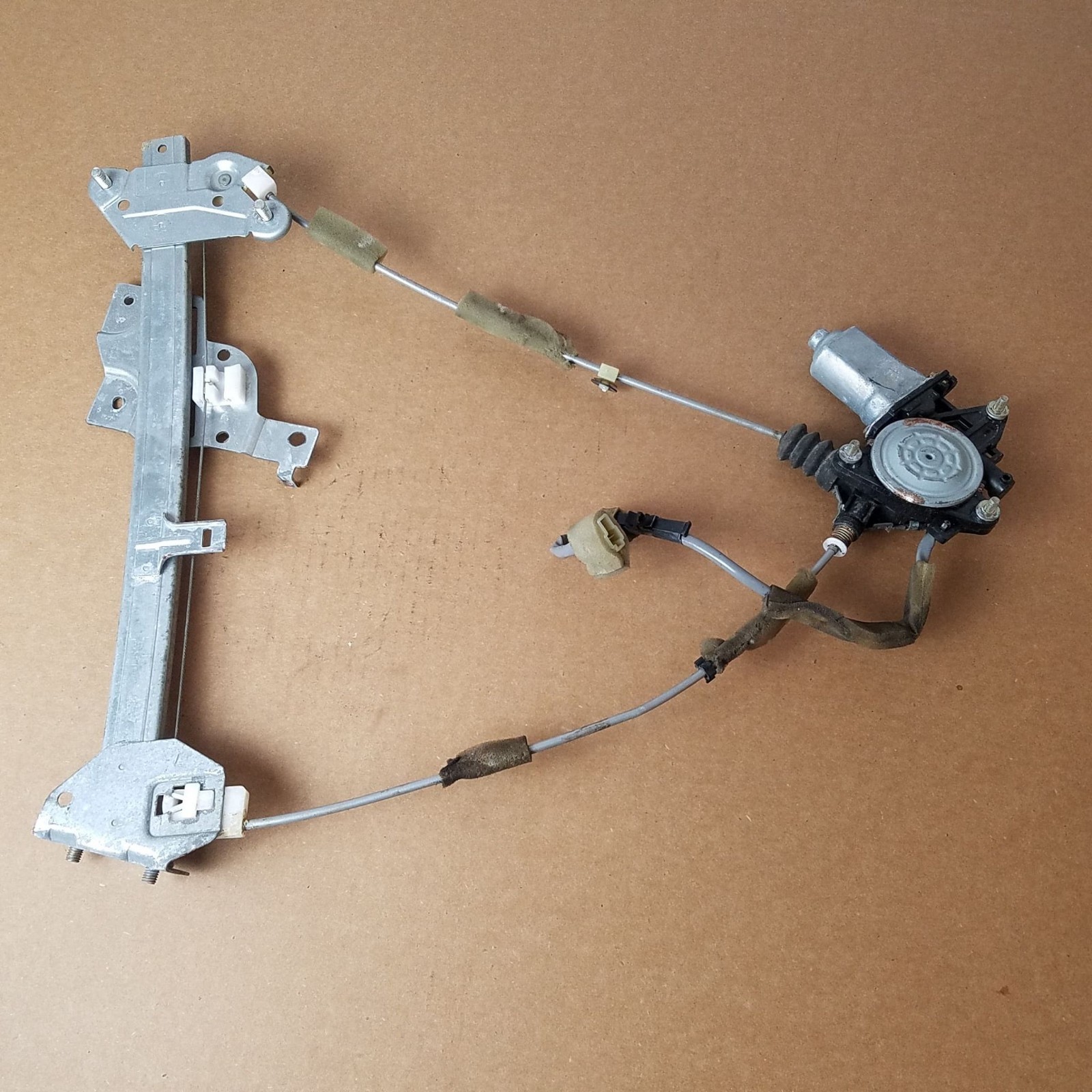 99-05 Mazda Miata OEM Driver Left Power Window Regulator NB NB1 NB2 LH ...