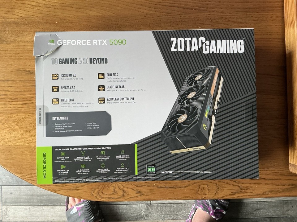 ZOTAC GAMING GeForce RTX 5090 SOLID ***OC*** 32GB GDDR7 | IN HAND ...