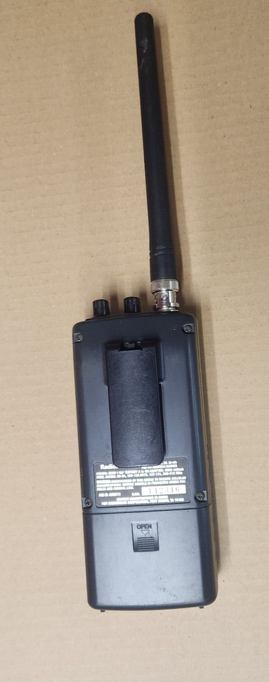 RADIOSHACK PRO-404 200 CHANNEL HANDHELD SCANNER W WEATHER ALERT 20-404 ...