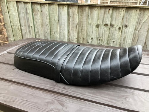Triumph Legend or Thunderbird 900 Custom Lowered Seat with Gel Pad Bolt ...