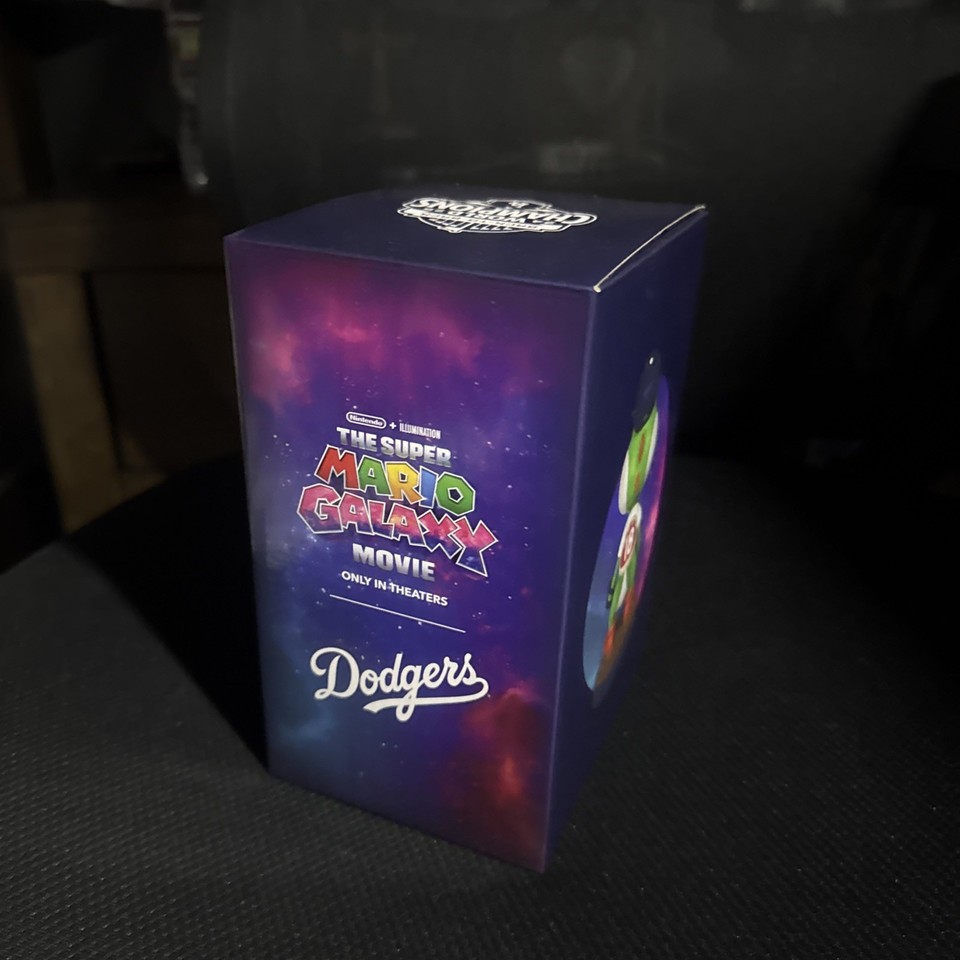 Los Angeles Dodgers 2026 Yoshi Super Mario Bobblehead(BOX ONLY) EMPTY ...