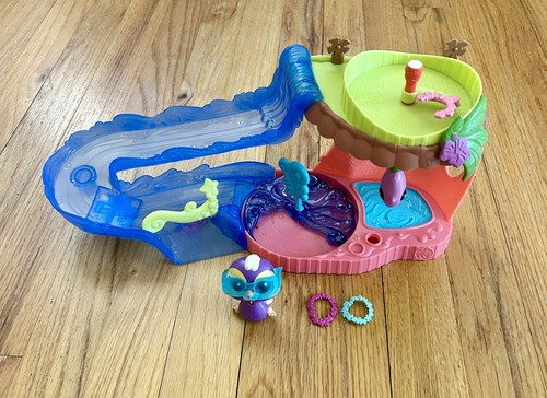 Littlest Pet Shop LPS Slide & Dive Lagoon with 2460 Walkable Penguin | eBay