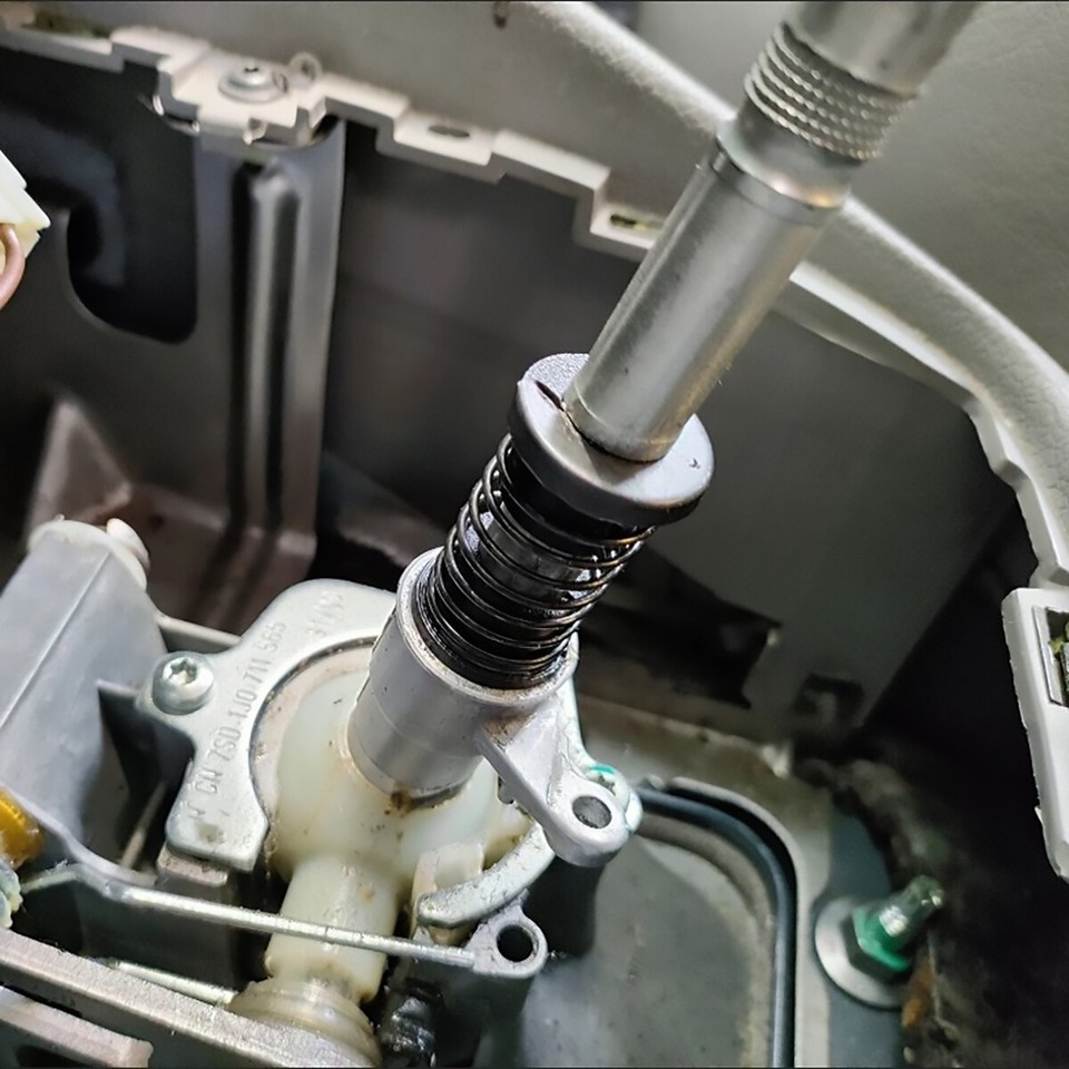 Manual Transmission Shifter Shaft Bushing Kit For VW New Beetle ...