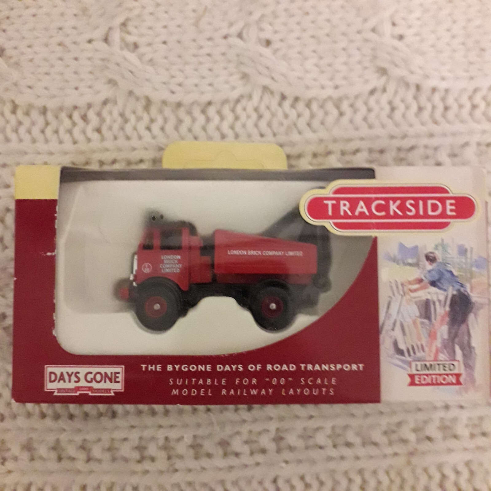 Lledo Trackside AEC Mammoth Ballast & Winch London Brick Co DG114004 ...