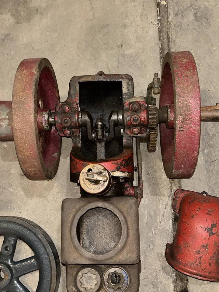 Two (2) Small Ideal Bluffton Project Hit Miss Gas Engines Hopper & Air ...