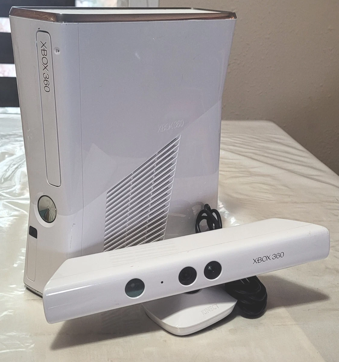 Xbox 360 Special Edition White