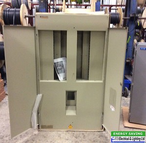 SCHNEIDER 630 AMP MCCB BOARD 12 WAY TRIPLE POLE PANEL BOARD | eBay